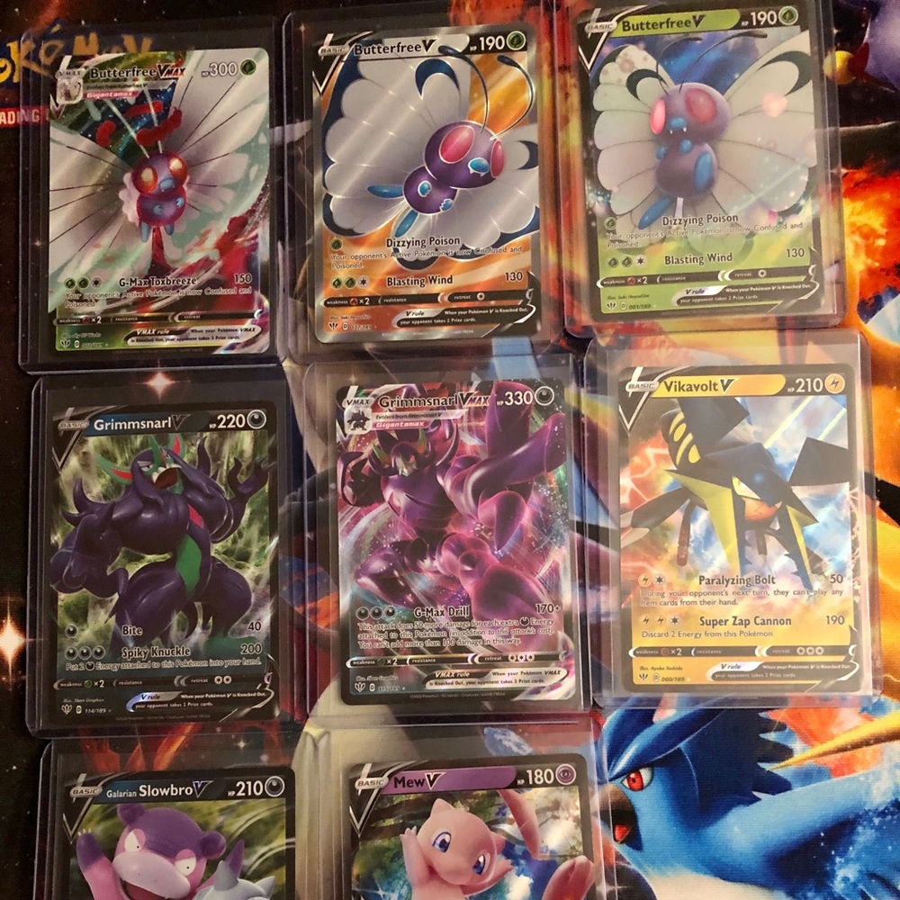 Pokemon Darkness Ablaze Lot 17 Cards - Gem
